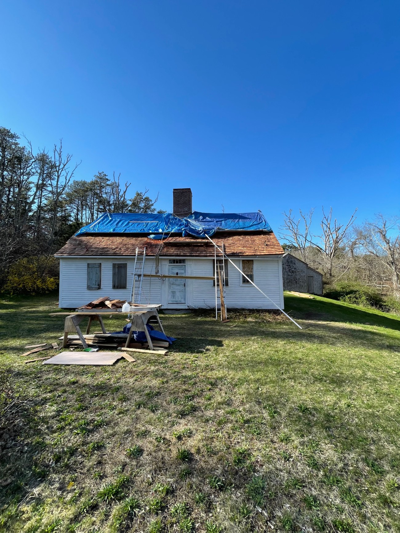 Cape Cod House – Field Guide: Walking & Painting on Cape Cod